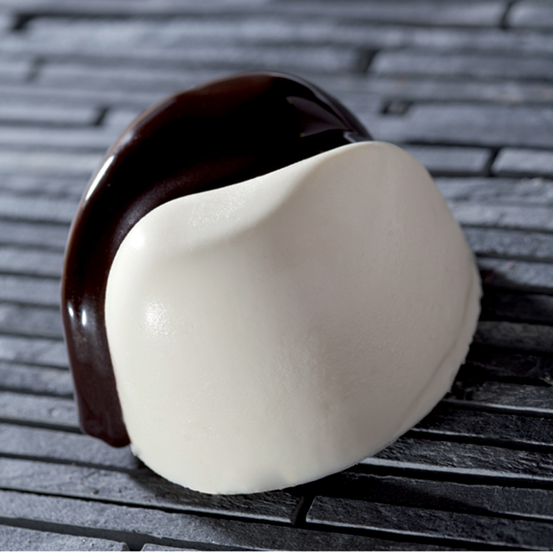 Flexipan® Origine – Half-Spheres 1.62″ – Bakery and Patisserie Products